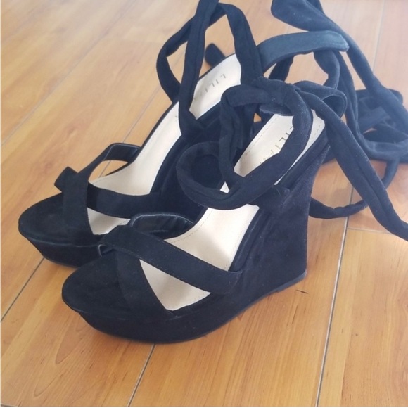 Liliana | Shoes | Liliana Wedge Sandals | Poshmark